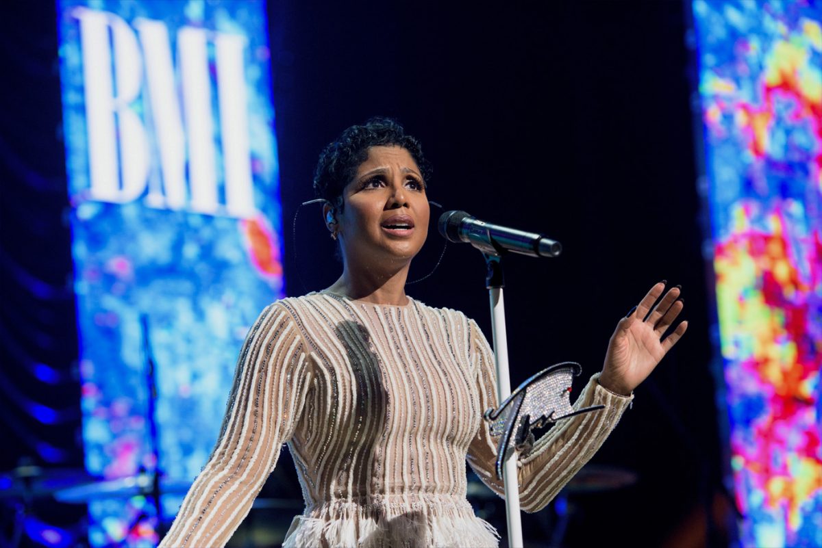 Top 10 Female Singers Who Master Deep, Powerful Low Notes | Funktasy